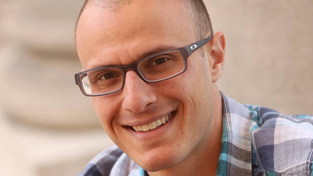 Brad Stulberg on 9 Things Great Performers Do Differently