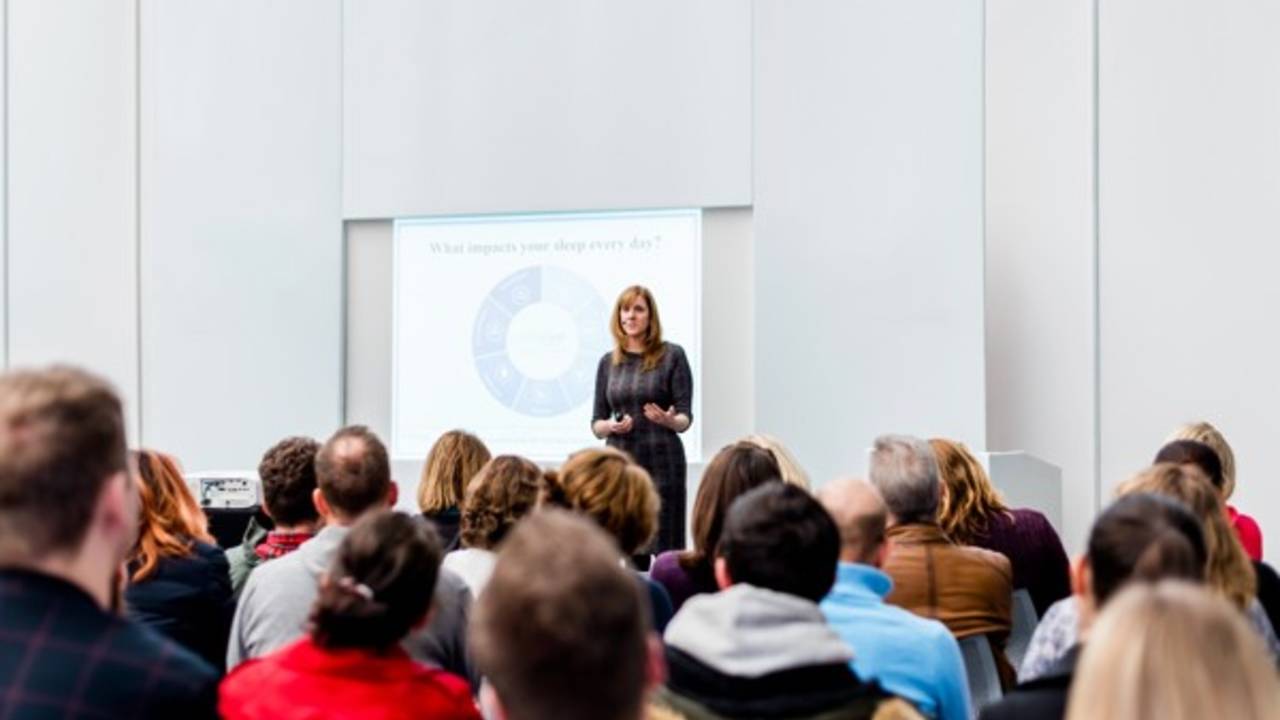 Beatrix A Schmidt Sleep Coach for adults