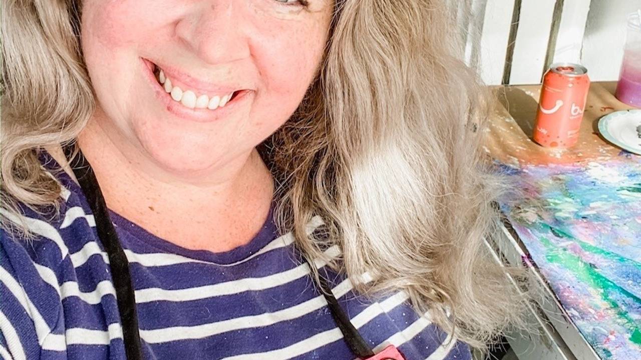 About Amanda Evanston