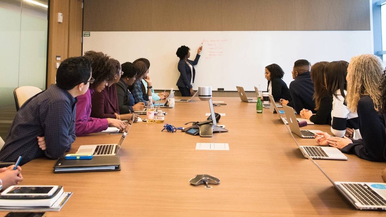 6 Ways to Deeply Connect with Your Audience