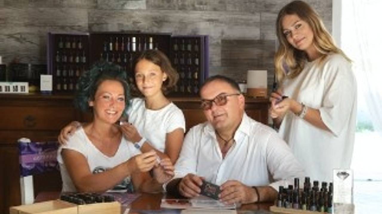 Laura Morandi Profilo