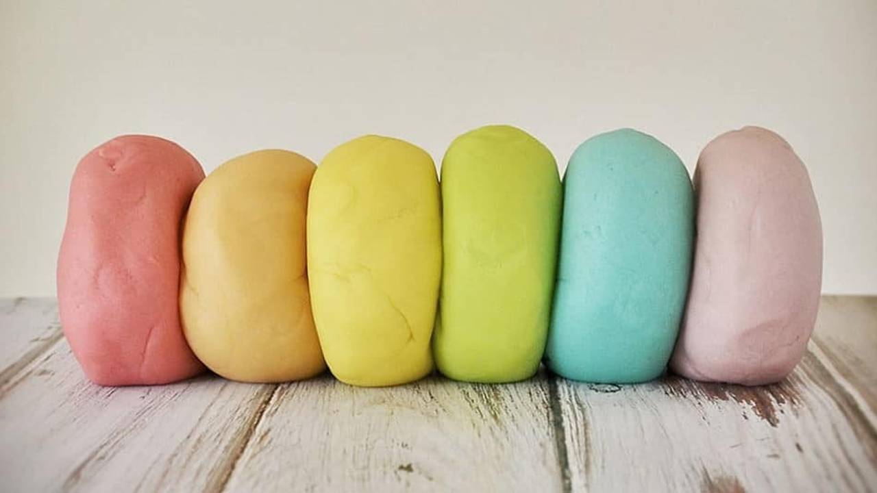 Super Simple Playdough Recipe