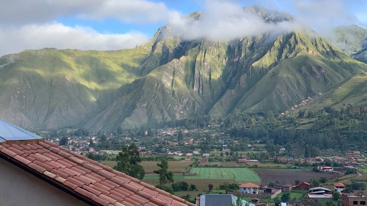 The Seen & Unseen became seen to my right eye!