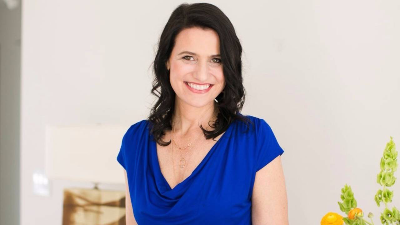 42 - Tracy Matthews Tells Us About Her Entrepreneur Journey