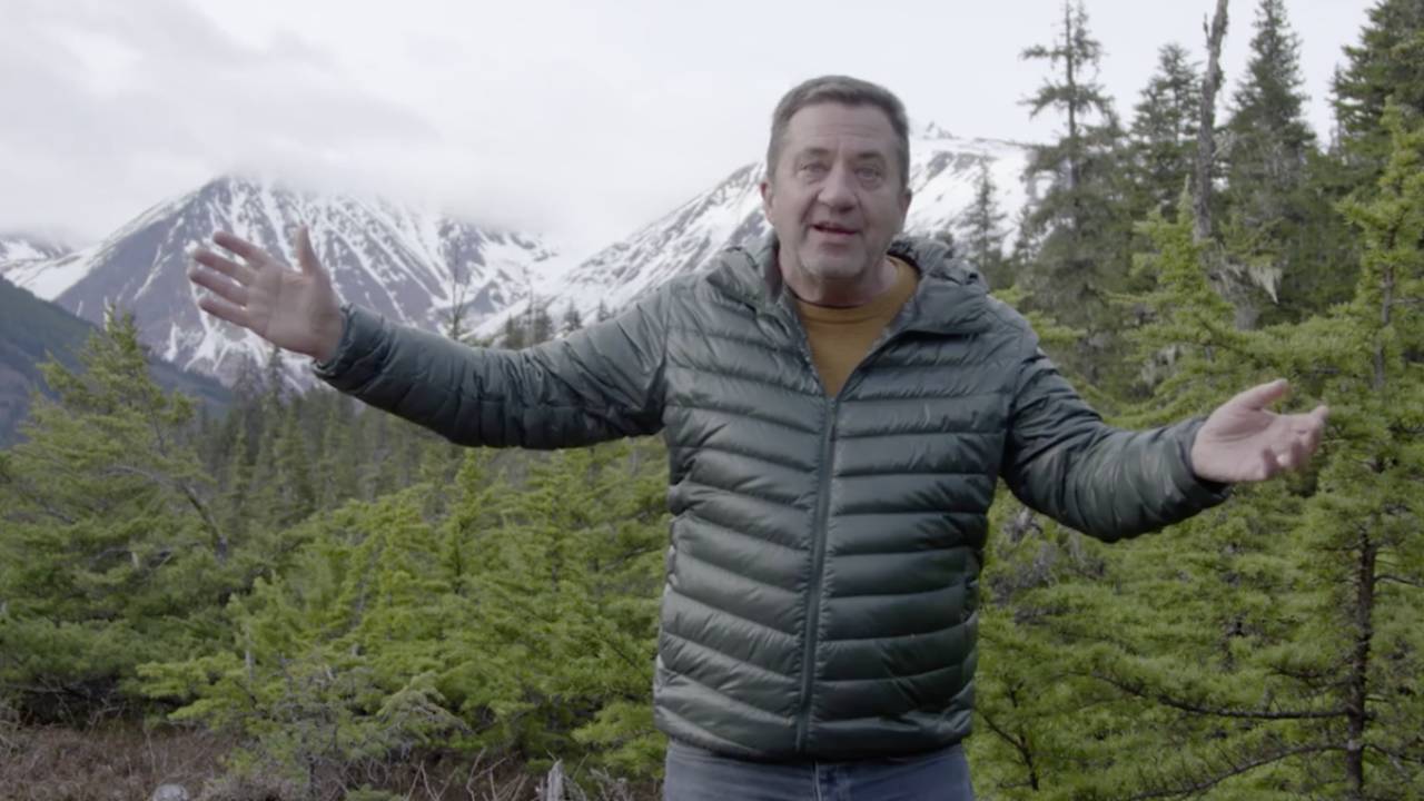 The Startling Effect Other People Have on You and What to Do About It