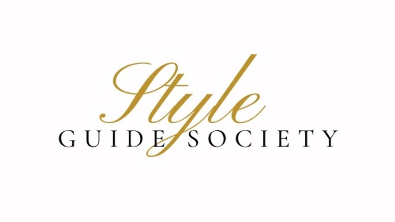 Unleash Your Inner Style Icon with Style & Mindset Coaching