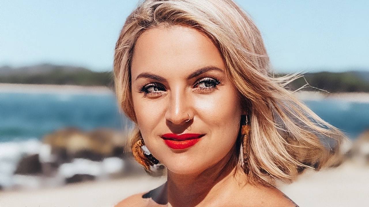 About Me - Spiritual Empowerment Coach | Victoria Bond