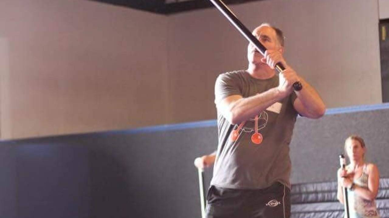 The Steel Mace : History, Workouts, Exercises and Tip