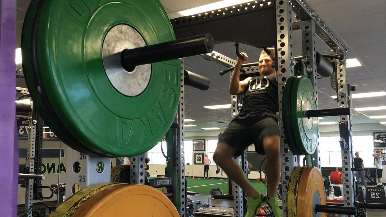 UFC Fighter : Building Muscle with UFC Fighter, TJ Dillashaw