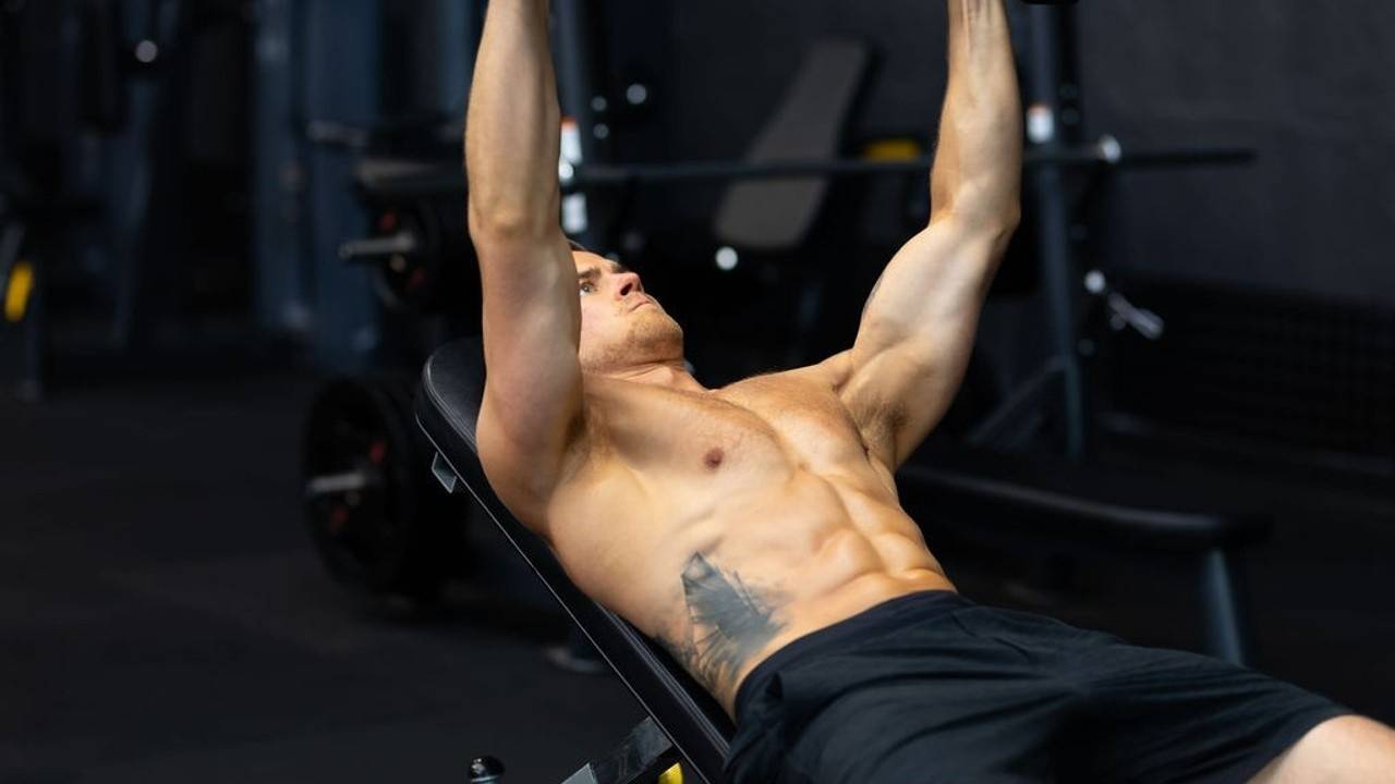 What is the optimal lifting tempo for muscle growth?