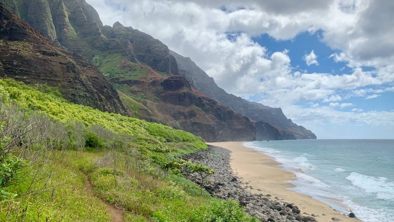 15 Reasons Why Hiking The Kalalau Trail Is So Special