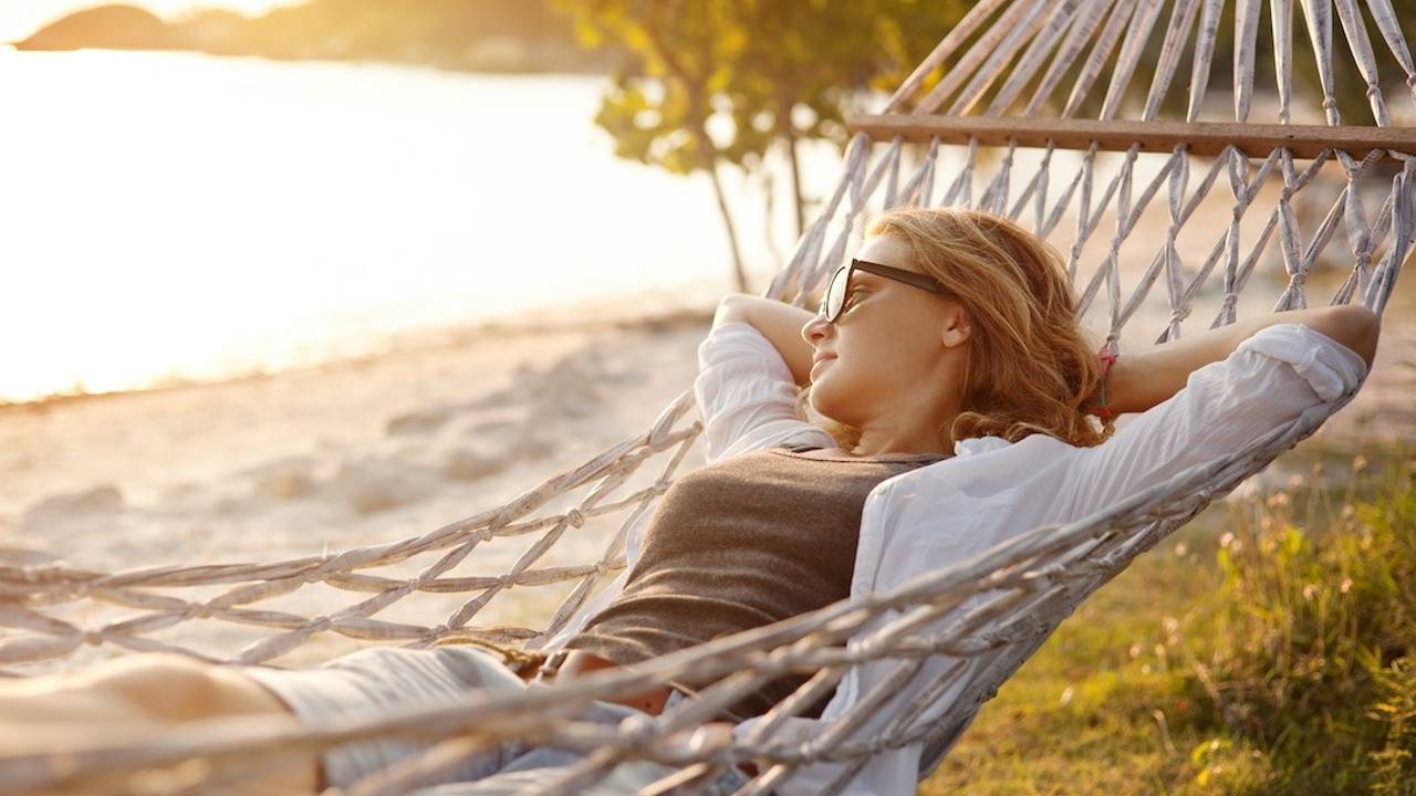 How to Refresh & Replenish Yourself by Spending Quality Time Alone