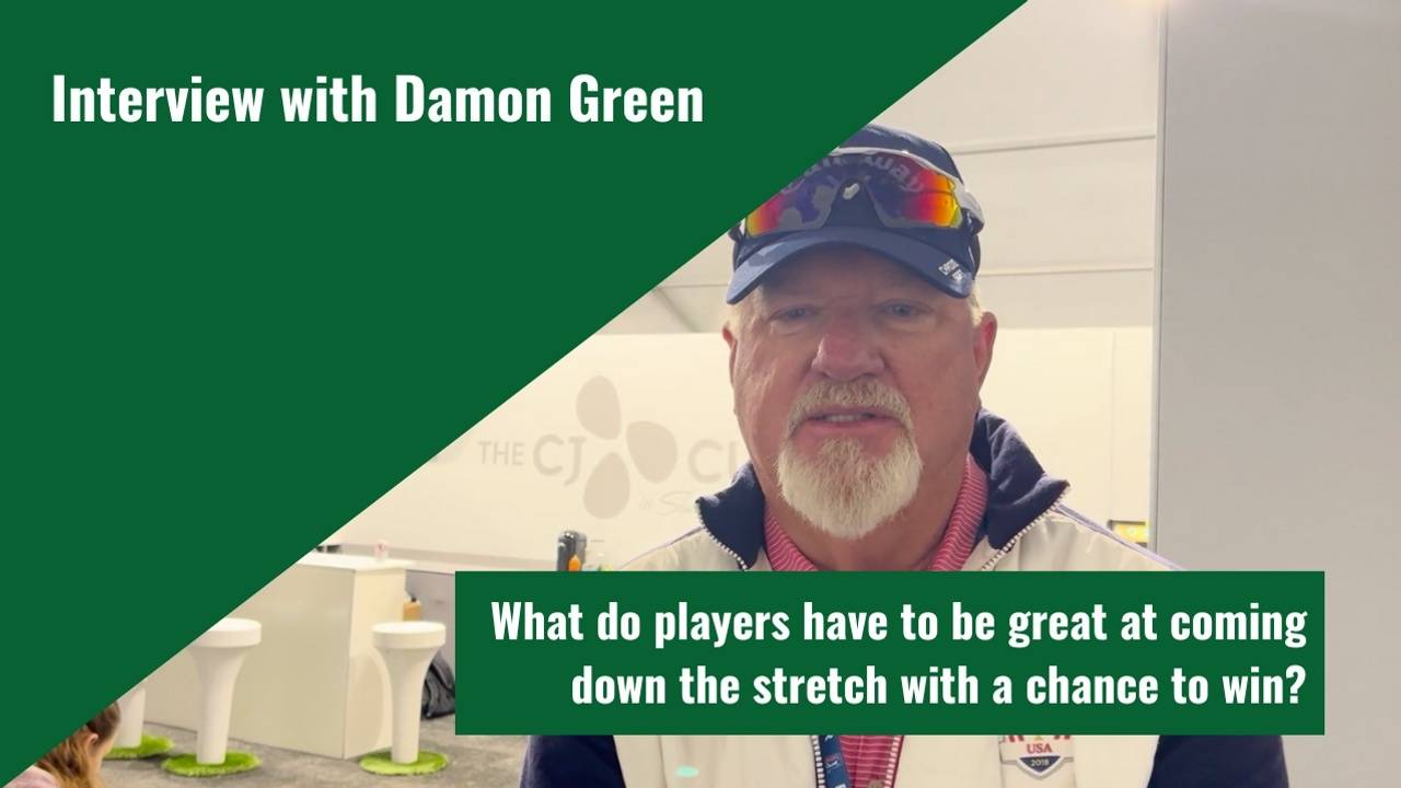 Damon Green gives advice to caddies and players