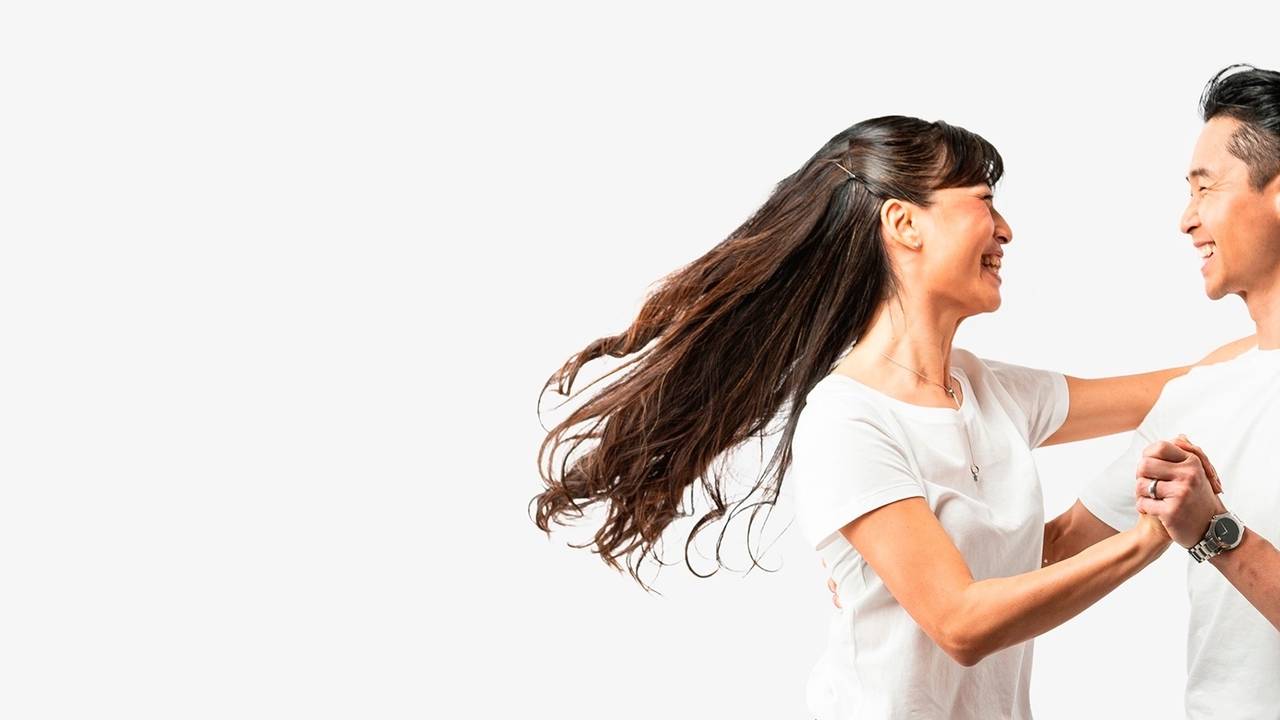 The easiest and most natural way to dance at your wedding and beyond.