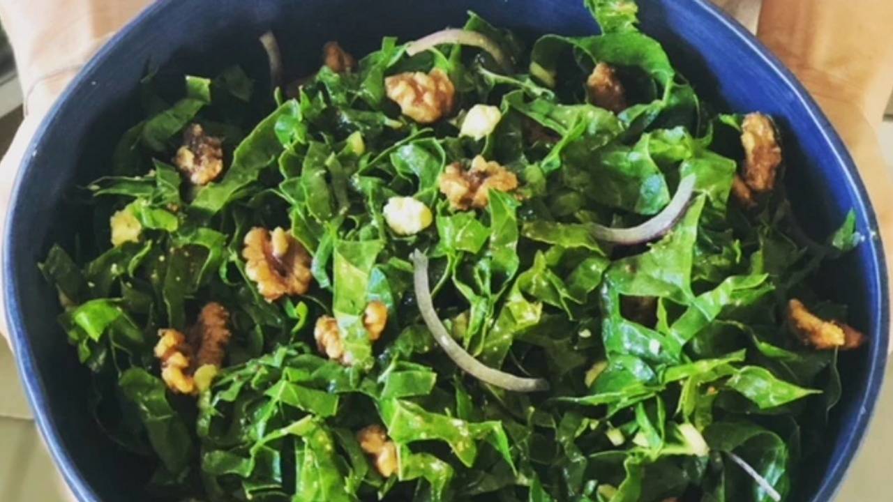 Alkalising Silverbeet Salad