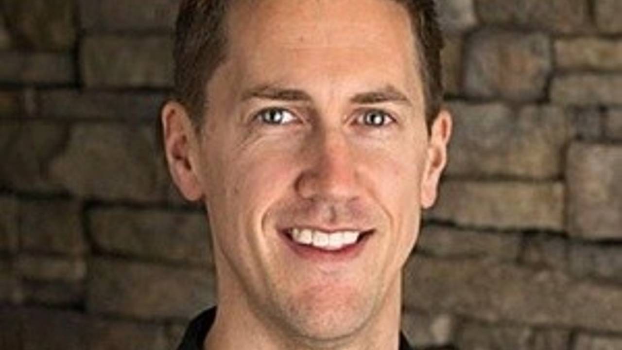 The Oral Surgery Accelerator Course | Meet Dr. Jason Hoium, DMD