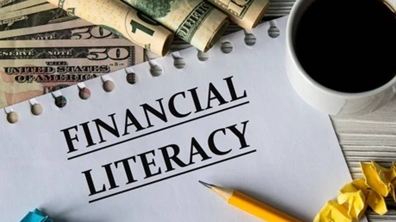 7 Ways to Challenge Yourself Financially