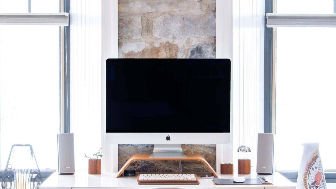 10 Things You Need for Your Home Office