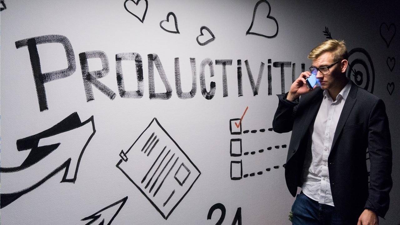 3 Money Mindset Influencers to Follow