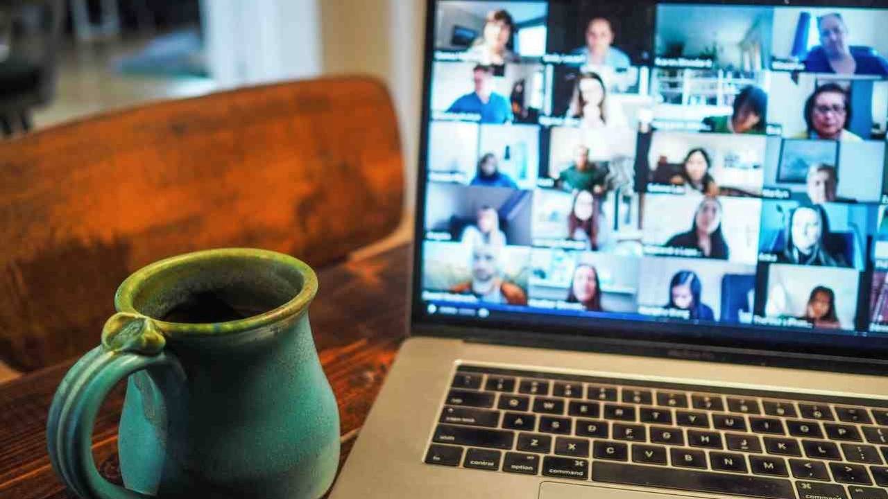 5 Tips for Working with Remote Teams