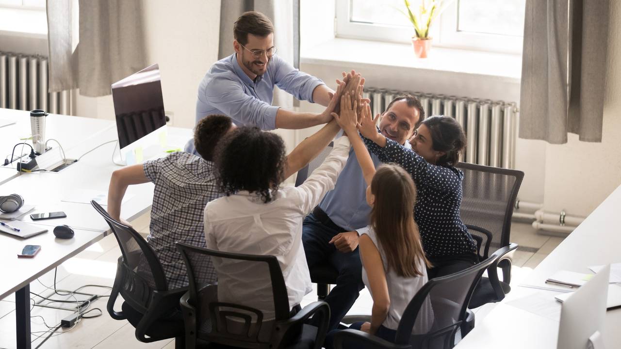 Lead with Confidence