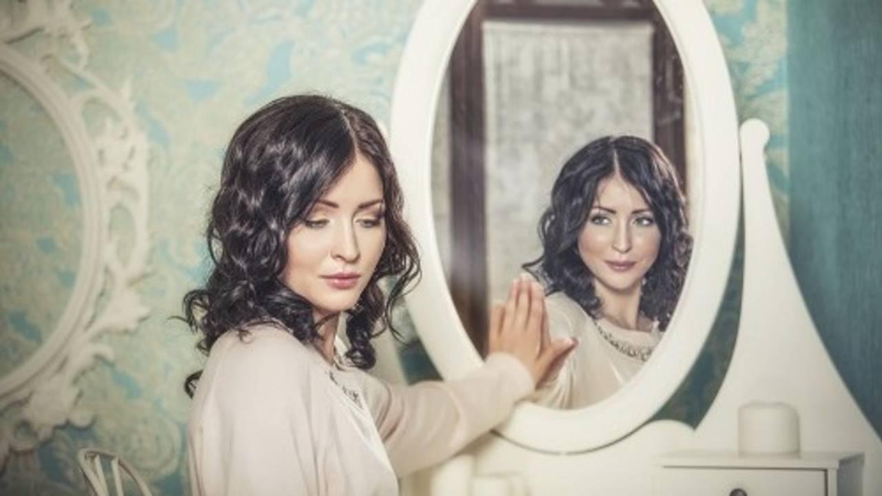 The Daily Practise of Seeing Deeper into Beauty