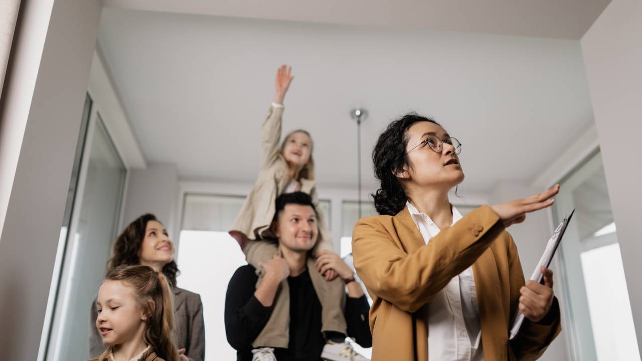 How to Create Raving Fans (Even as The Market Cools Down)