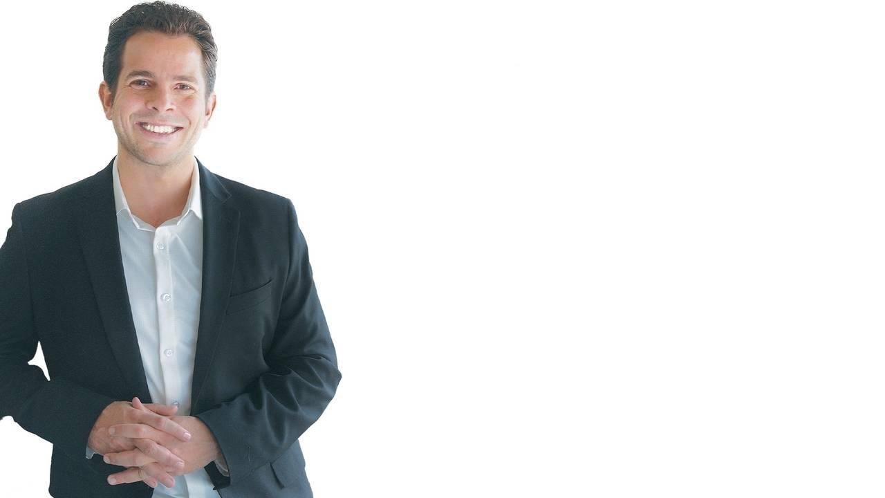 Tapping to Let Go with Nick Ortner