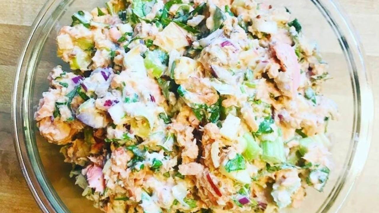 Salmon | Chicken | Tuna Salad