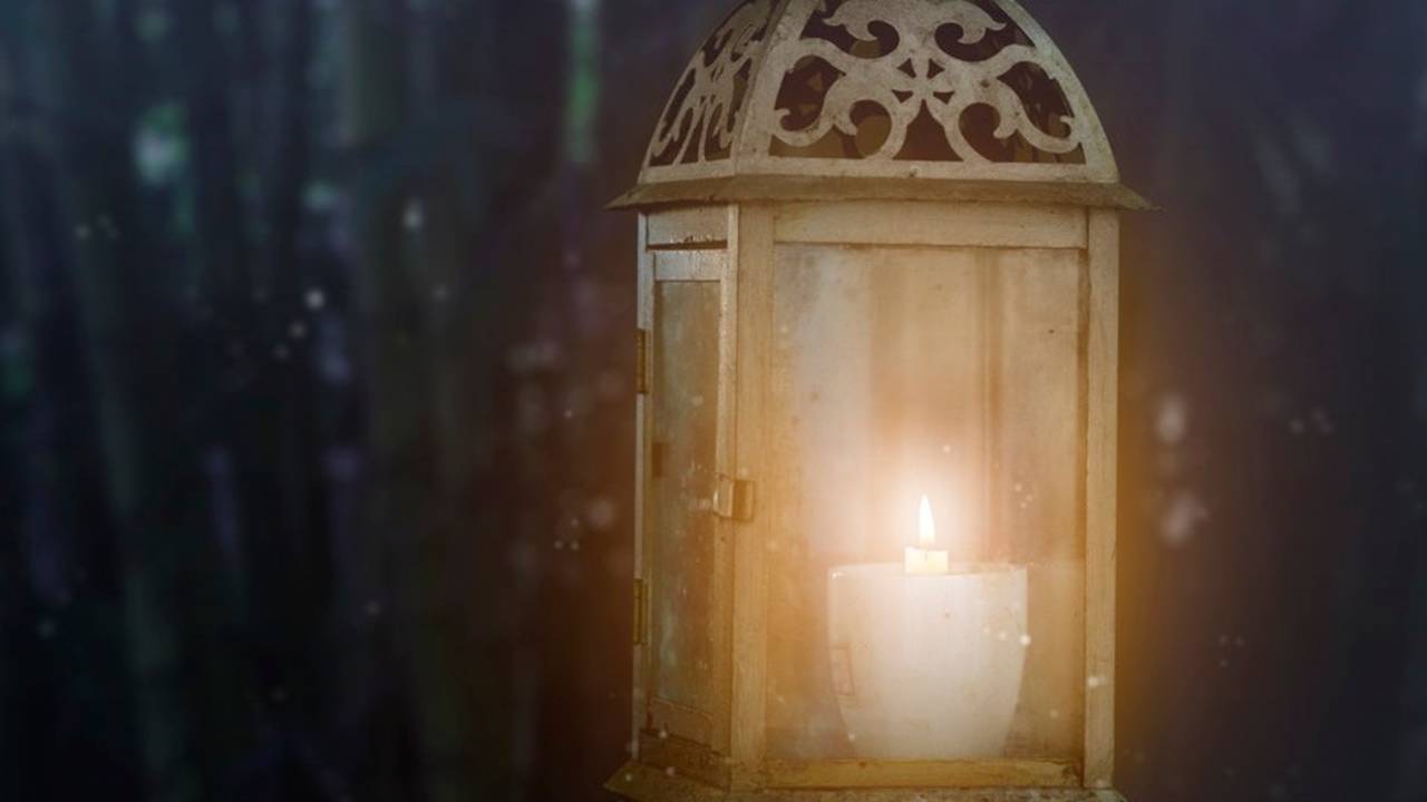 Becoming A Lamplighter - The Goal Of The Yeshivah Institution