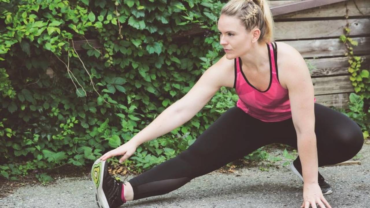 10 Stretching and Flexibility Tips to Improve Your Dancing