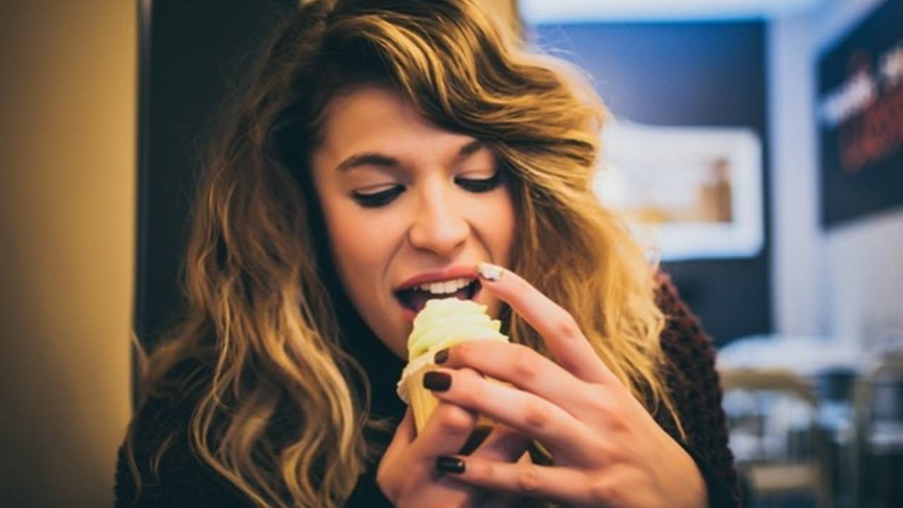 Do You Snack Out of Boredom? Here's How to Stop