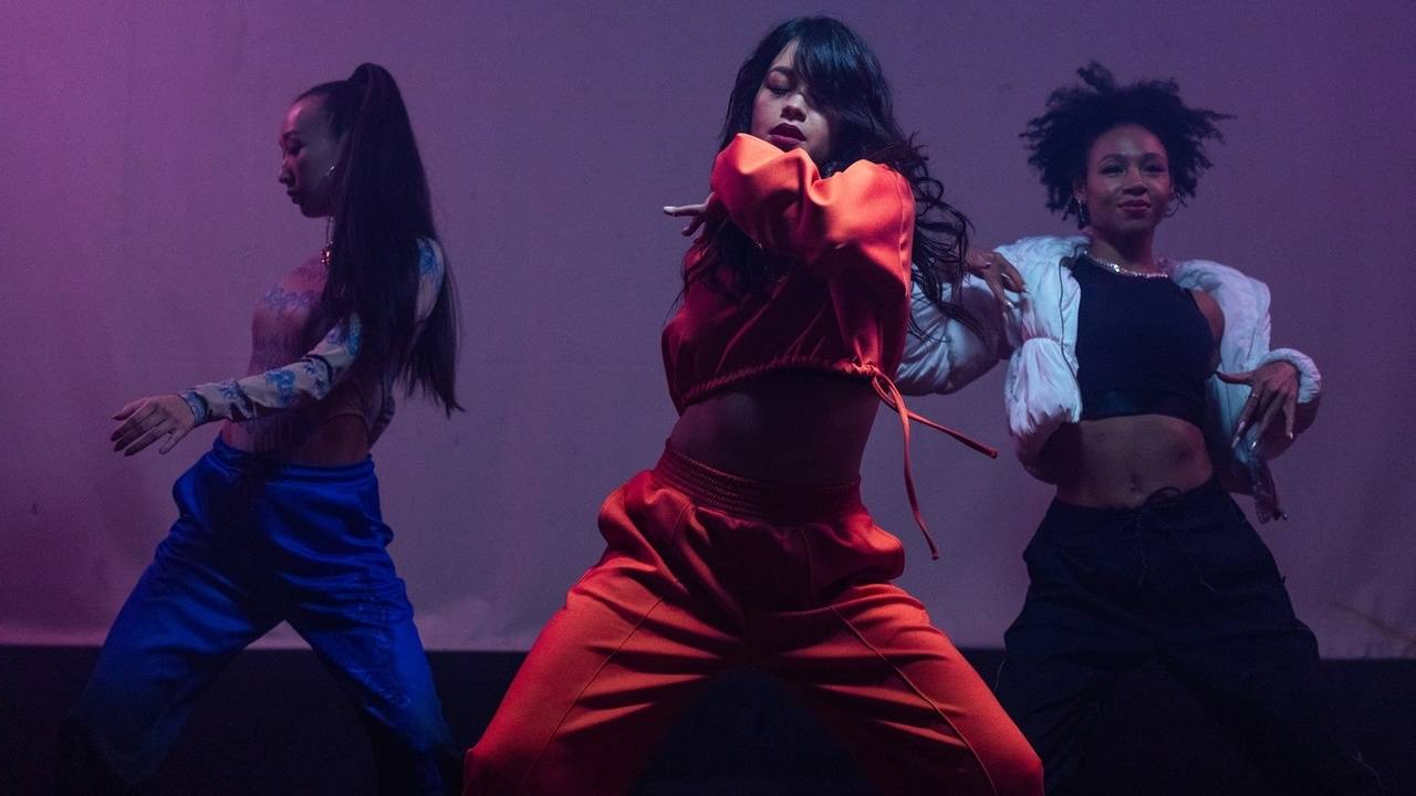 Jazz and Hip-Hop: Understanding these Dance Genres in Pro Cheerleading