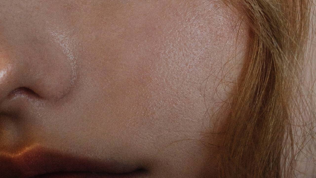 How to Stop Oily Skin on Face: 4 Tips and Products to Try