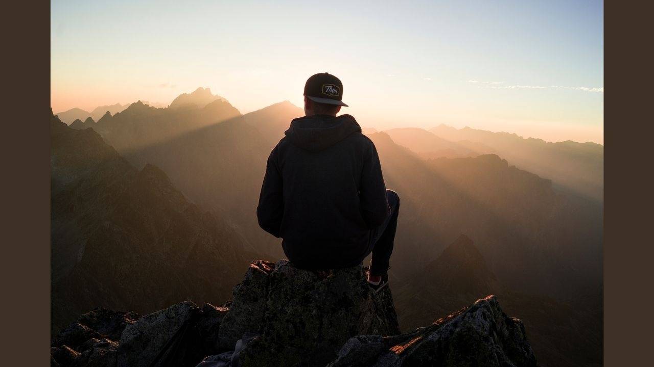 Is There a Correct Way of Living?