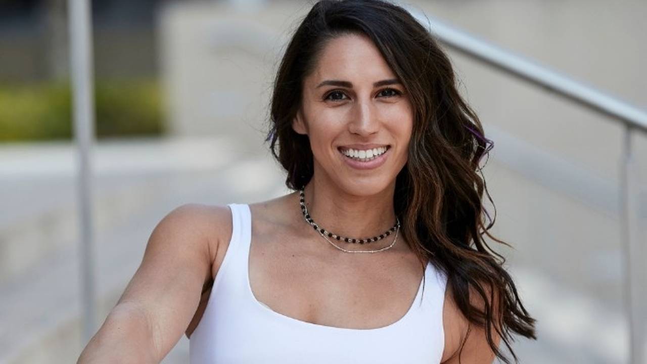 ANGELA GARGANO | STRONG FEELS GOOD | AT HOME FITNESS TRAINING