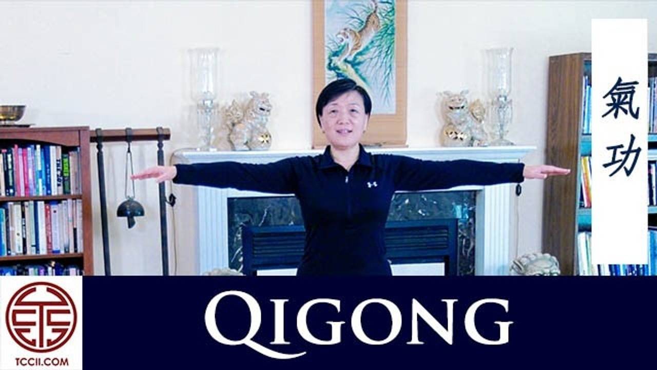 Qigong (氣功, Chi Kung) means to cultivate your internal energy
