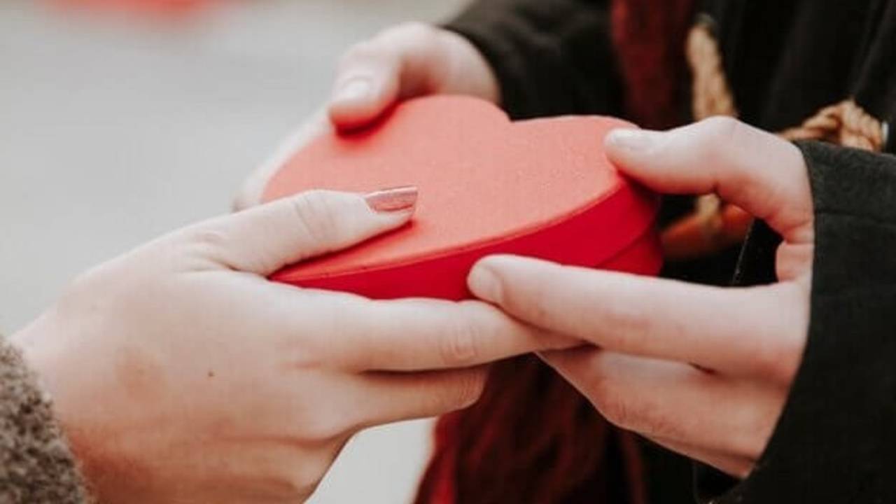 The Sensibility of Generosity and The Benefits it Brings