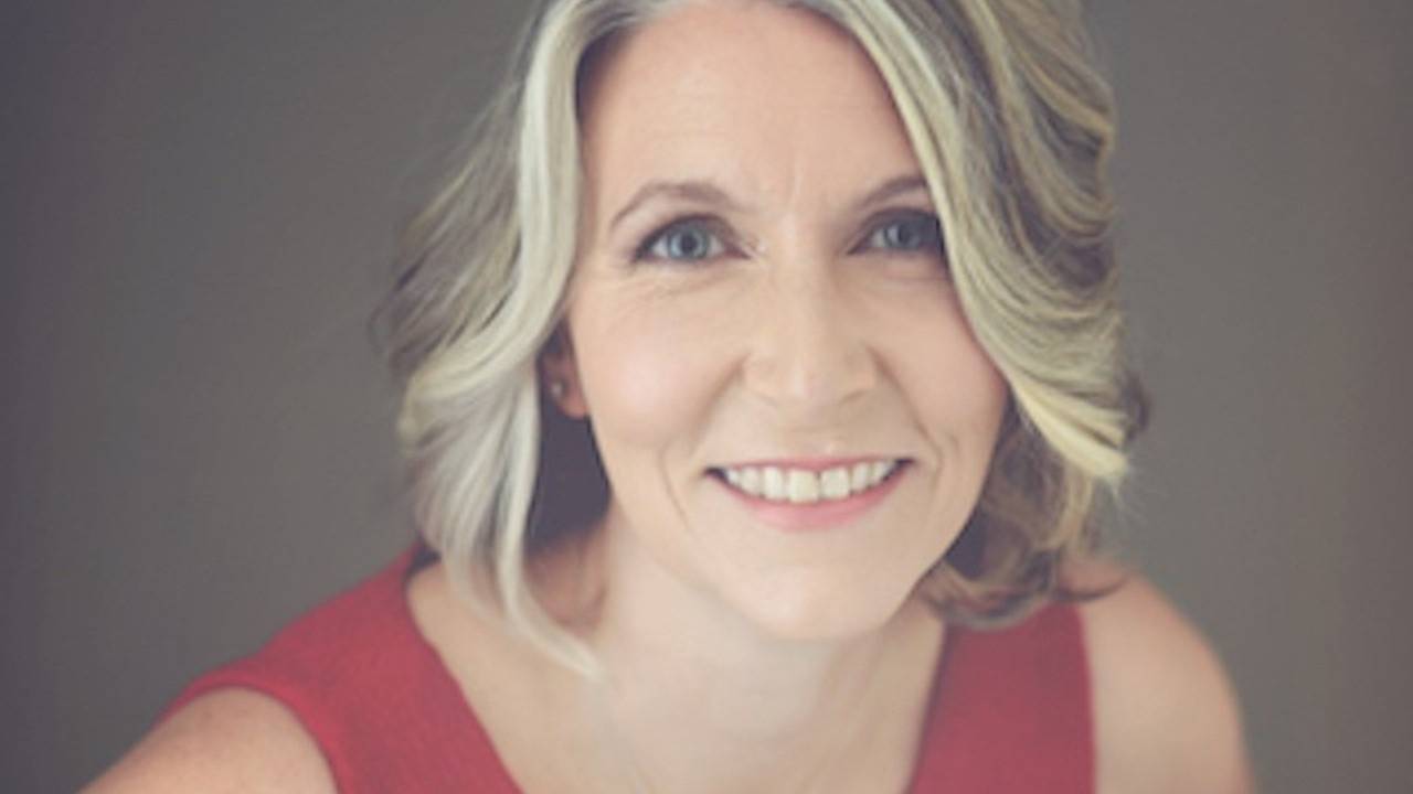 Holiday Book Bazaar Author Spotlight... Melissa F. Miller!