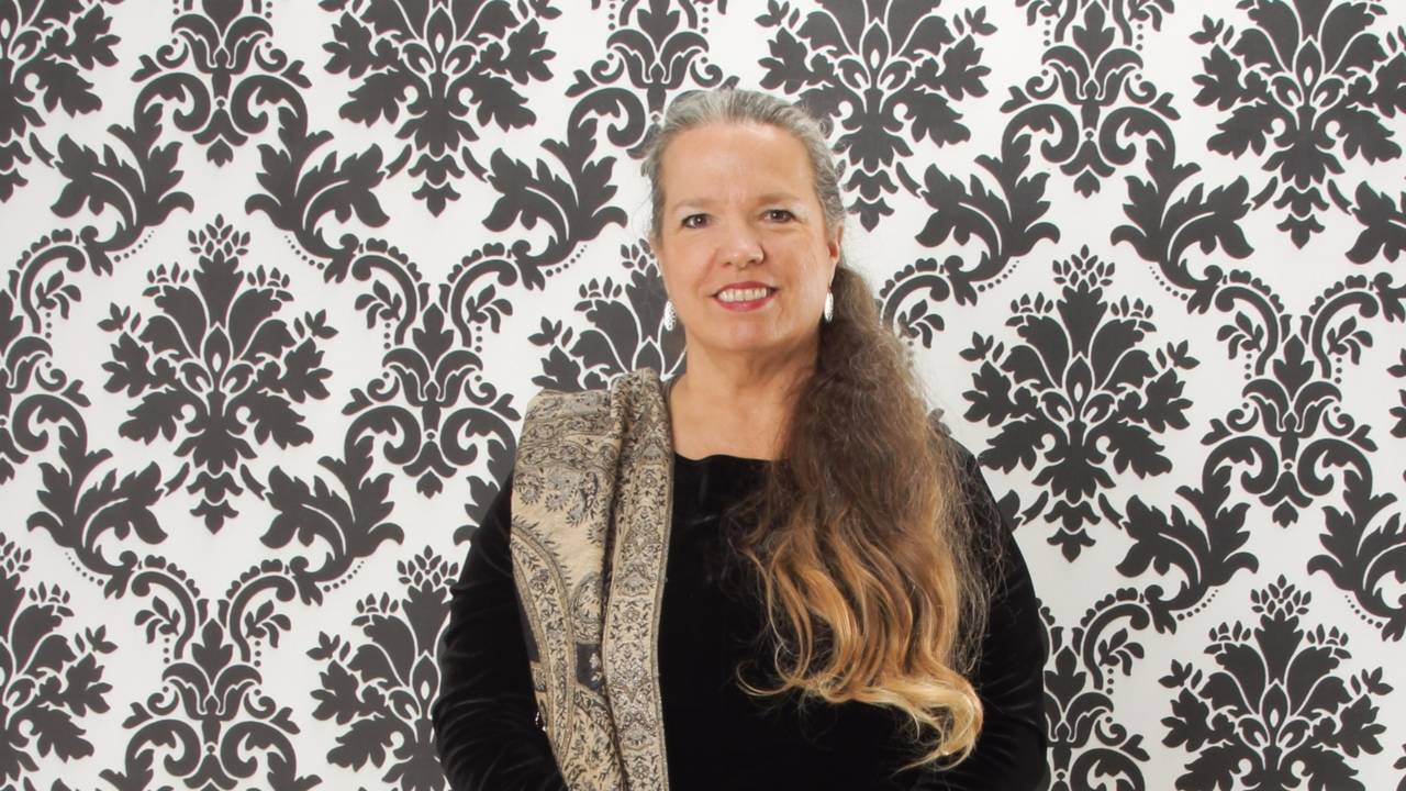 Lady Gail Equips Christians To Walk With God And Thrive In Life.