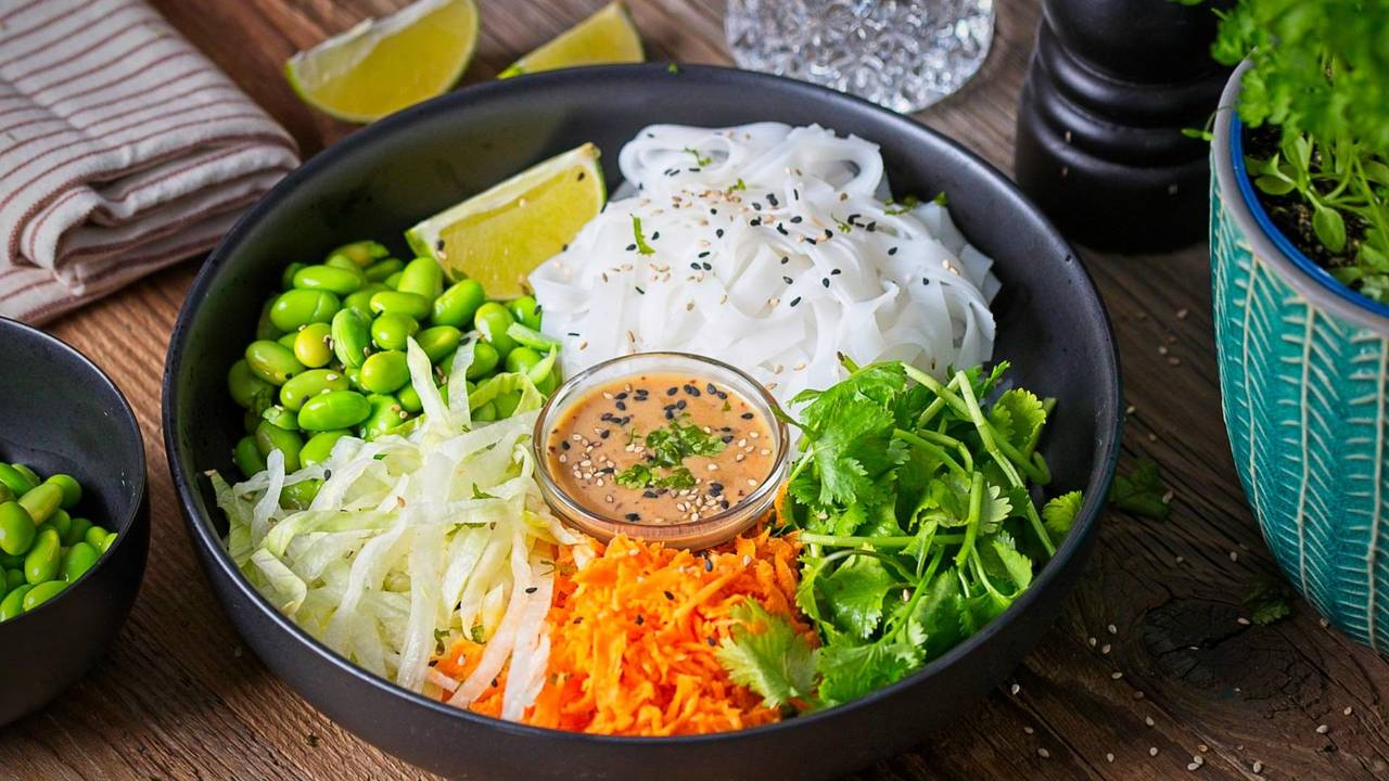 Quick & Easy Asian-Style Lunch Bowl