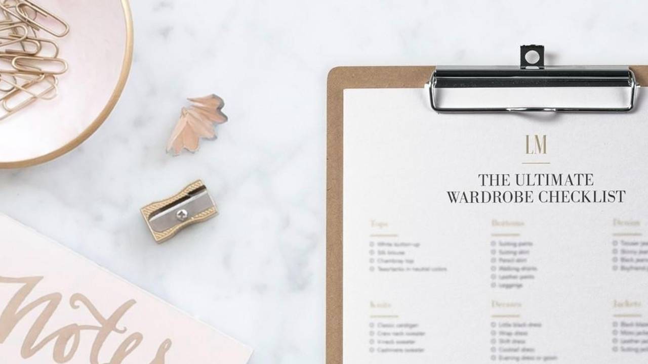 The ULTIMATE Wardrobe Checklist by Lauren Messiah