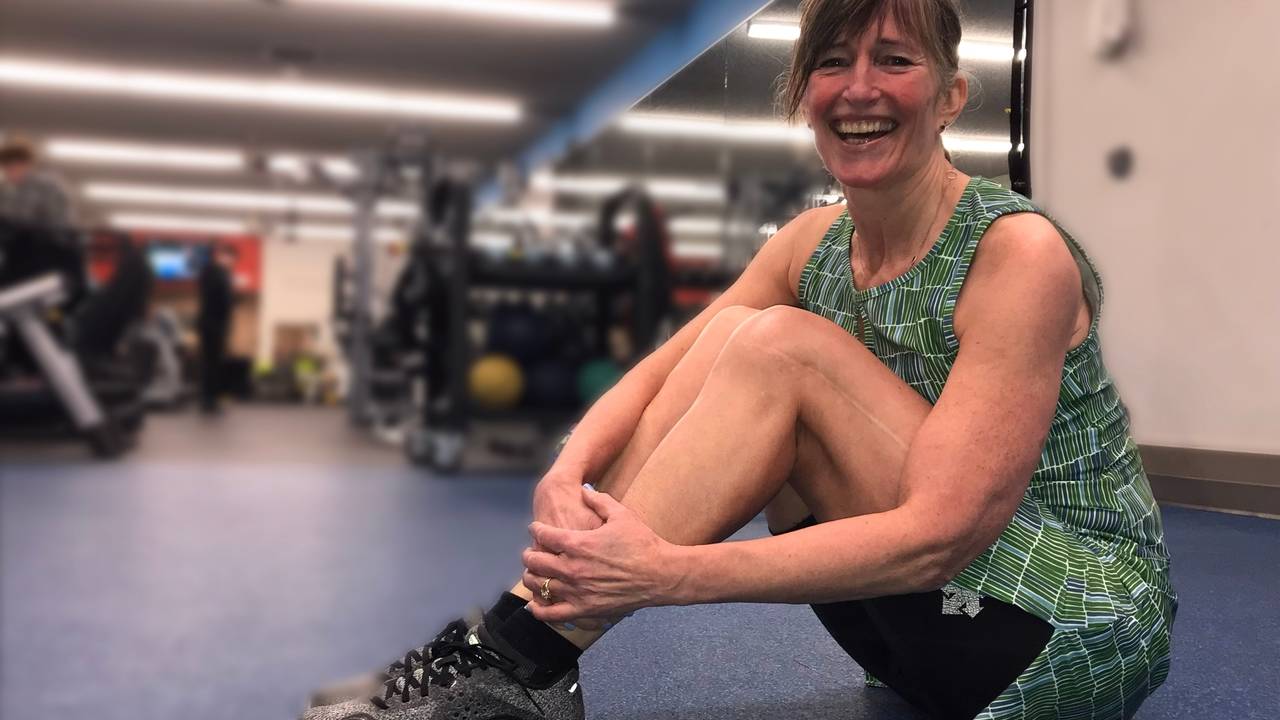 Who wants to make their knees stronger and reduce pain?