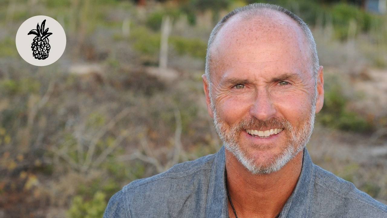 100 | Hospitality Tips from an Airbnb Legend | with Chip Conley