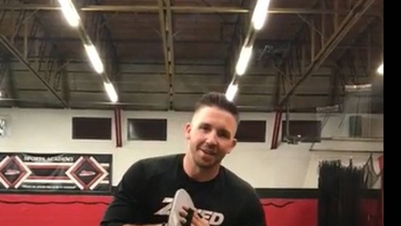 Learn easy and fun drills for baseball including the paddle drill