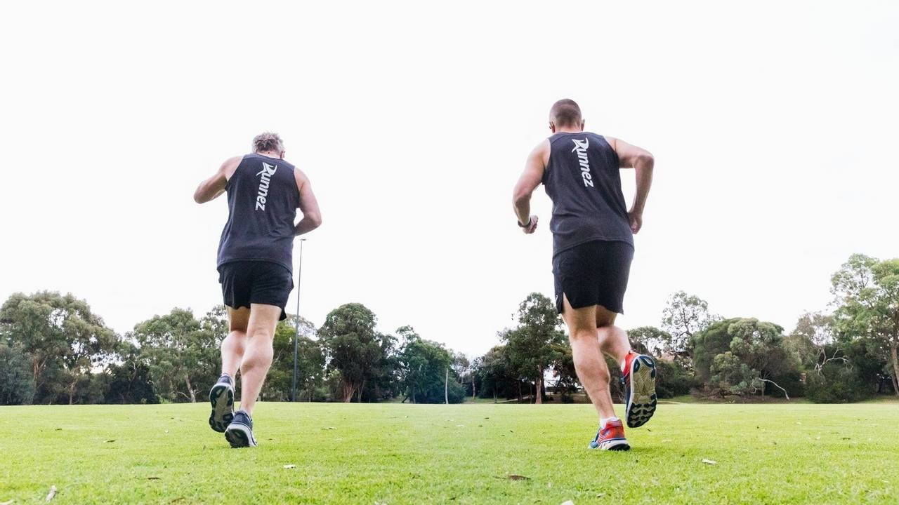 Improve Your Running Form | Runnez