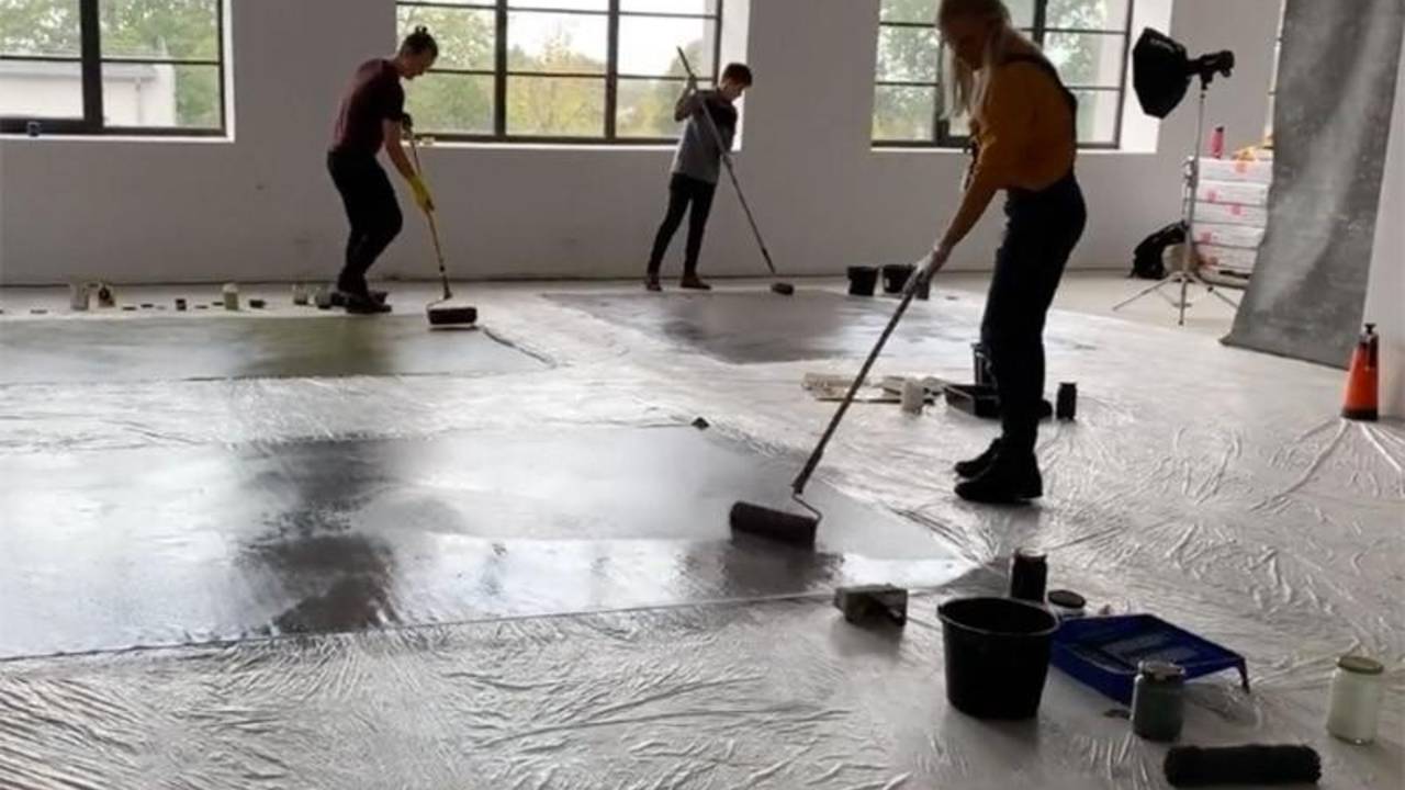 Hand-Painted Backdrop Workshop