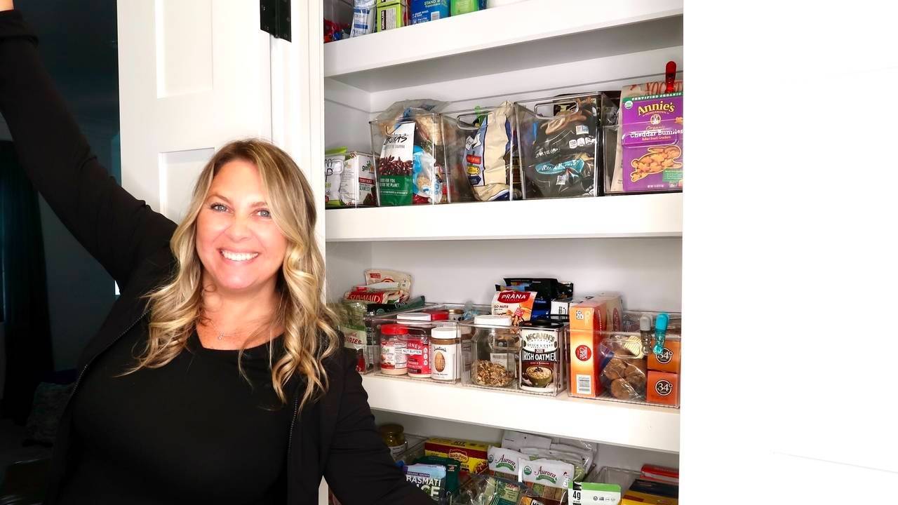 3 EASY STEPS TO CONQUER THE CLUTTER ONCE AND FOR ALL!!!