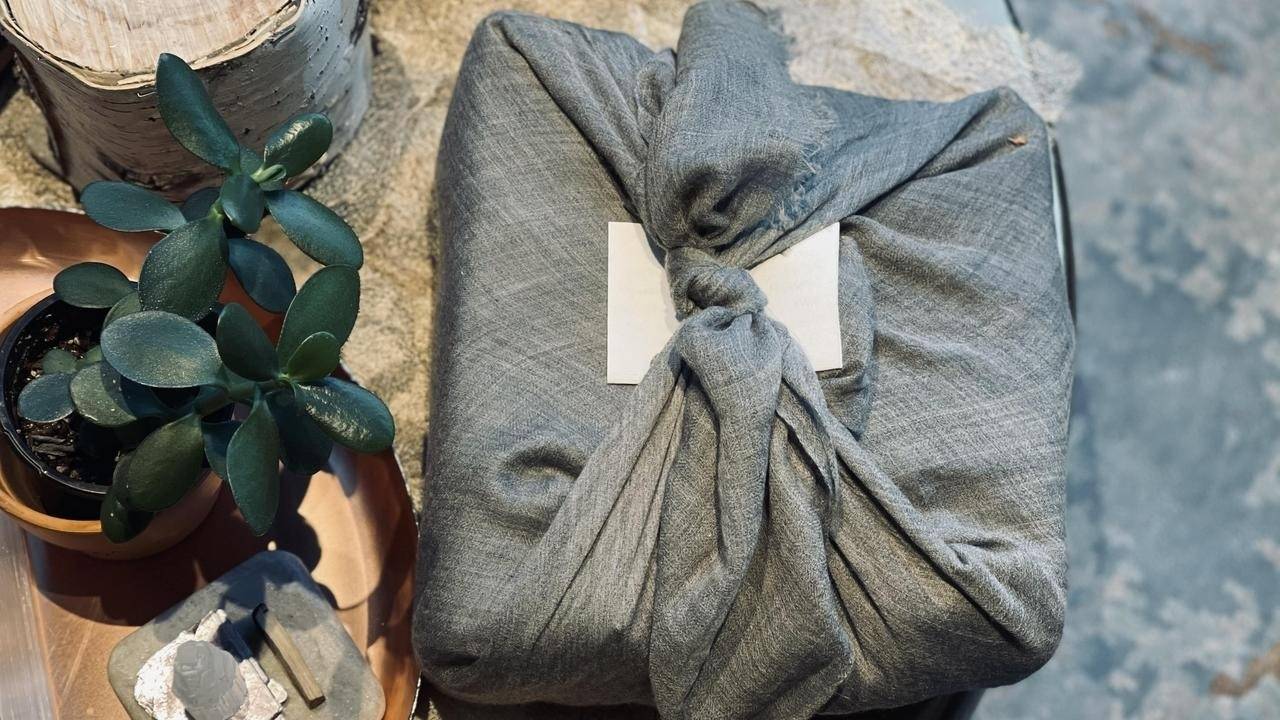 Eco-Friendly Gift Wrapping