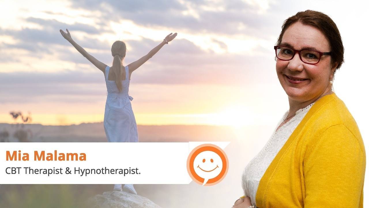 Online CBT Therapist | Mia Malama | It's Mental